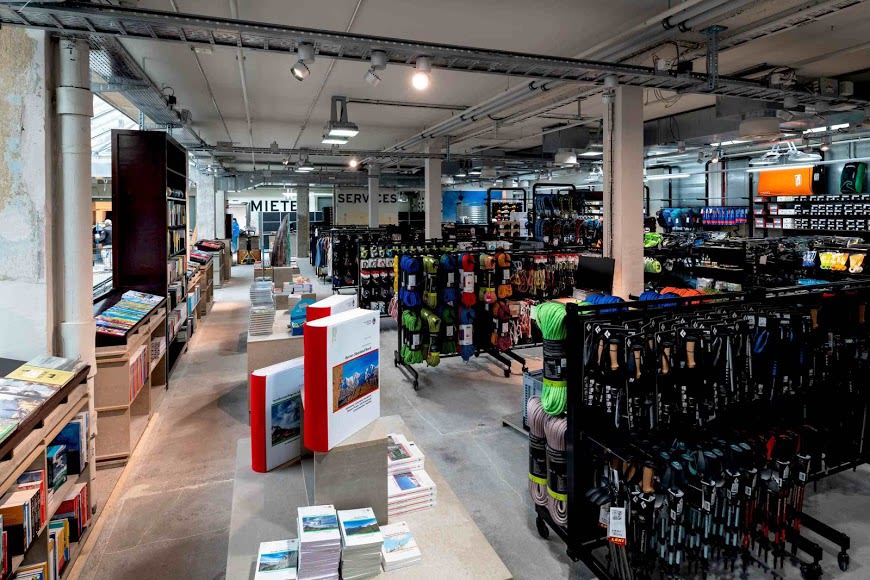 2BeInStore. First online video shopping in the world